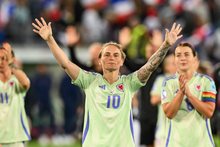 Ffion Morgan ready to inspire on the EURO stage