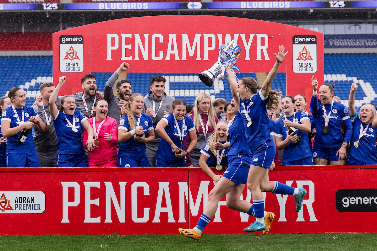 Ffion Morgan ready to inspire on the EURO stage